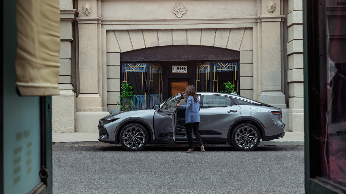 Toyota Crown returns to the US with bold style and new Hybrid Max ...